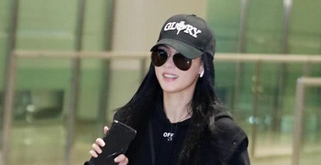 青出于蓝？张柏芝晒小Q脚踢瓶盖，身姿凌厉表情严肃比谢霆锋还帅 | Nestia