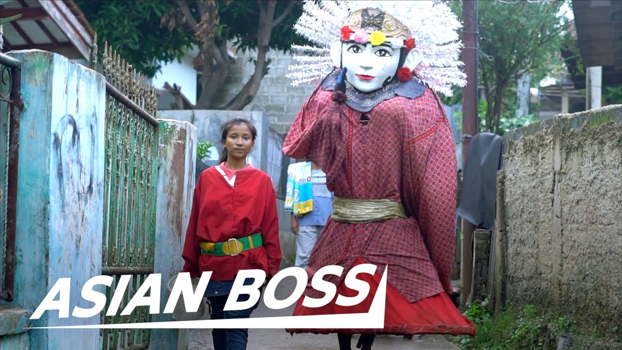 Meet Indonesia's Giant Puppet Kids | ASIAN BOSS | Nestia