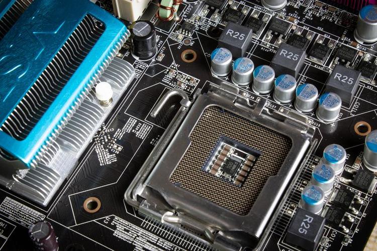 Apple's planning 'aggressive' shift from Intel to ARM processors, oft ...