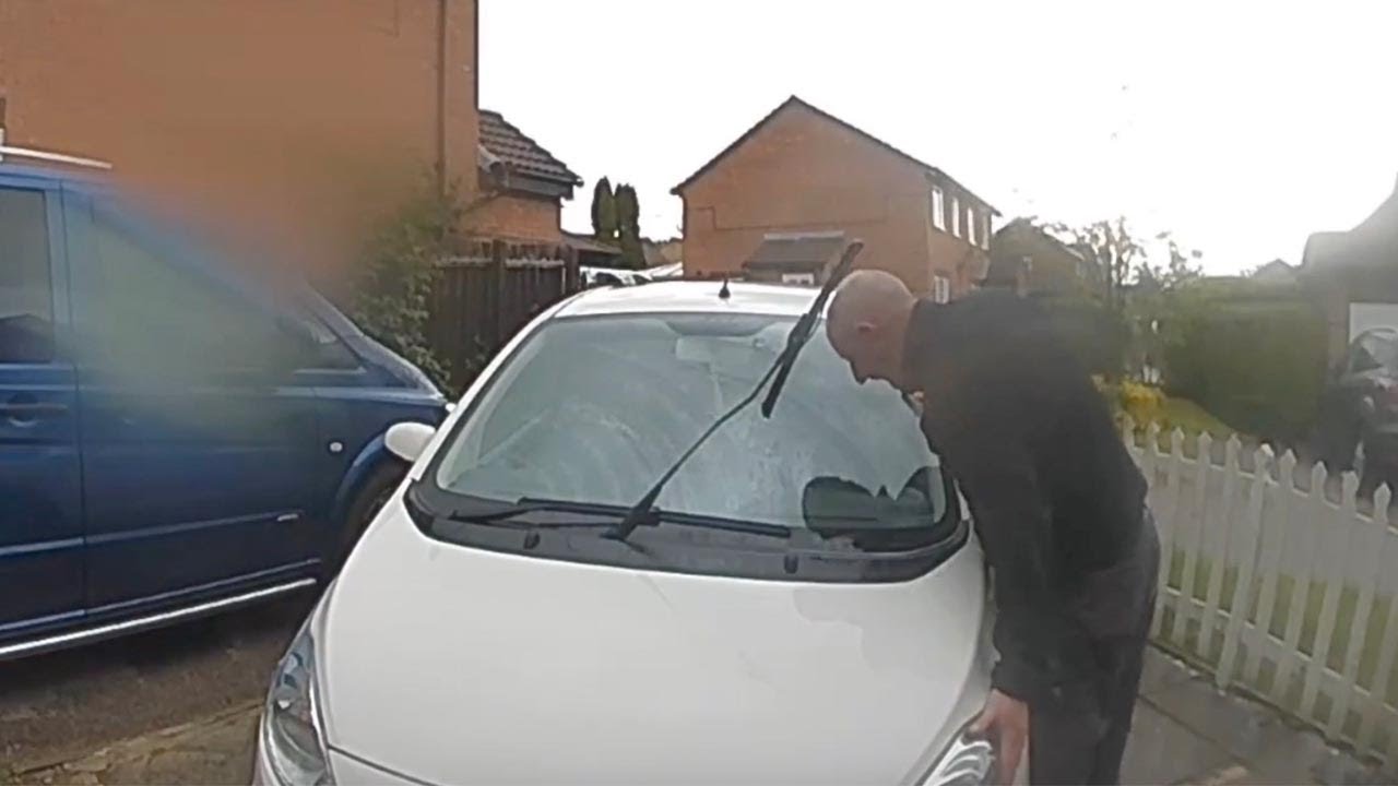 Daughter Accidentally Drives Over Dad's Foot | Nestia