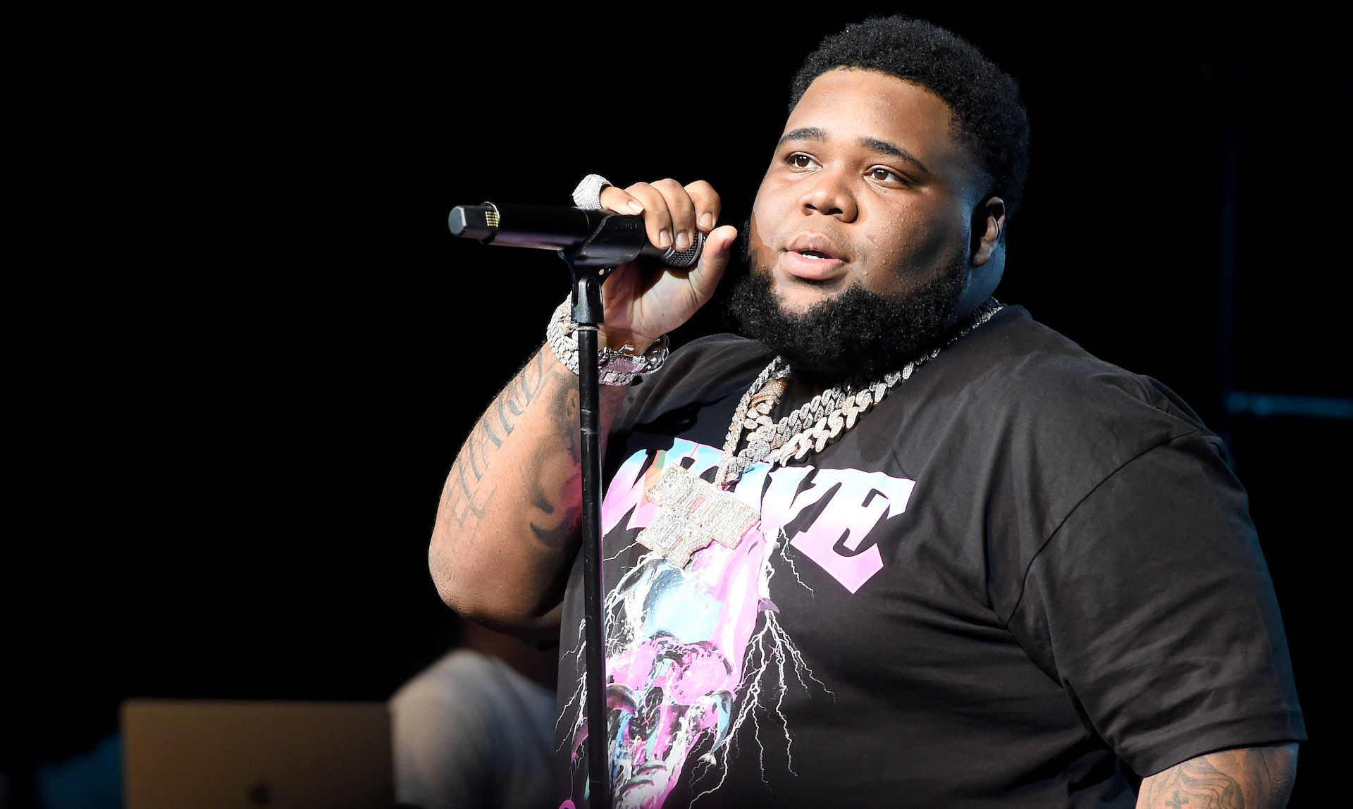 Rod Wave Faces Felony Charge After Being Arrested for Battery by ...