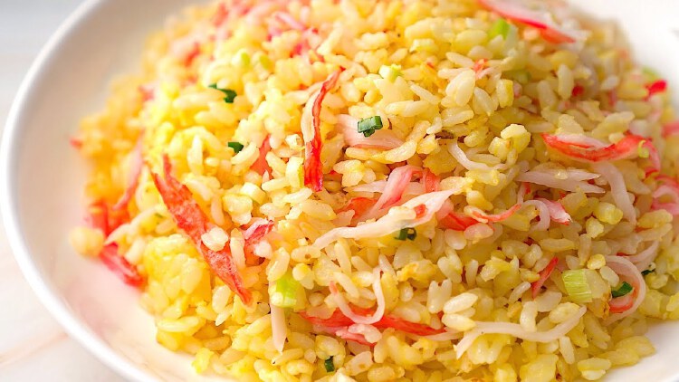 【1mintips】炒饭想粒粒分明？秘密武器加美乃滋！包覆饭粒，每口都乾爽好吃！ | Nestia