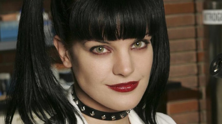 NCIS' Pauley Perrette's Iconic Jet Black Hair Is All Fake | Nestia