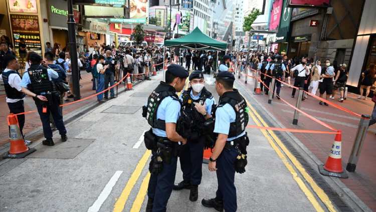 Hong Kong Police Detain Eight On Tiananmen Anniversary Nestia
