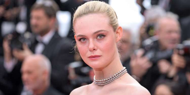 Elle Fanning recalls hearing she didn't get role in father-daughter ...
