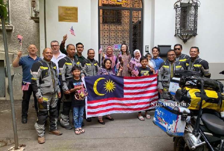 Malaysian Merdeka riders bound for Bulgaria from Romania | Nestia