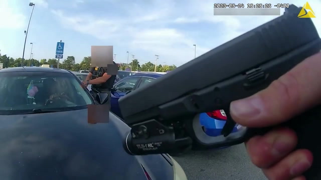 Bodycam Video Shows Moment Ohio Police Shot Pregnant Woman Through Her