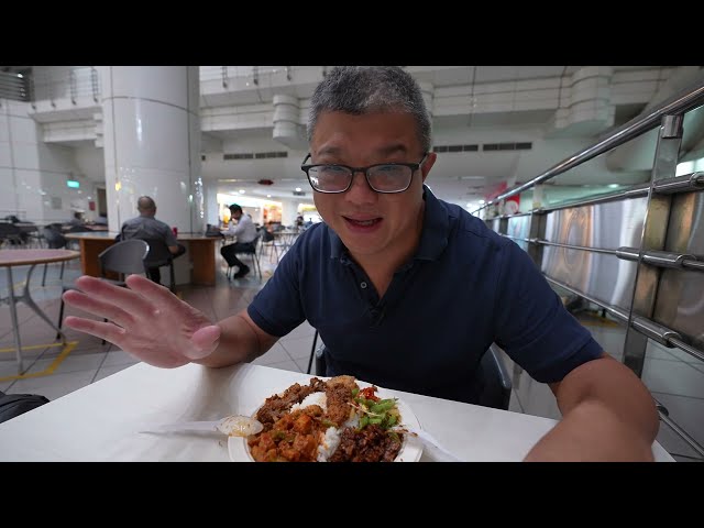 (SHORTS) Awesome NASI PADANG at Singtel Comcentre's staff canteen ...