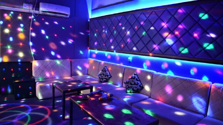 河南11岁女童遭9男女KTV殴打淫辱 3个月遭多次强姦性侵者未满15岁 | Nestia