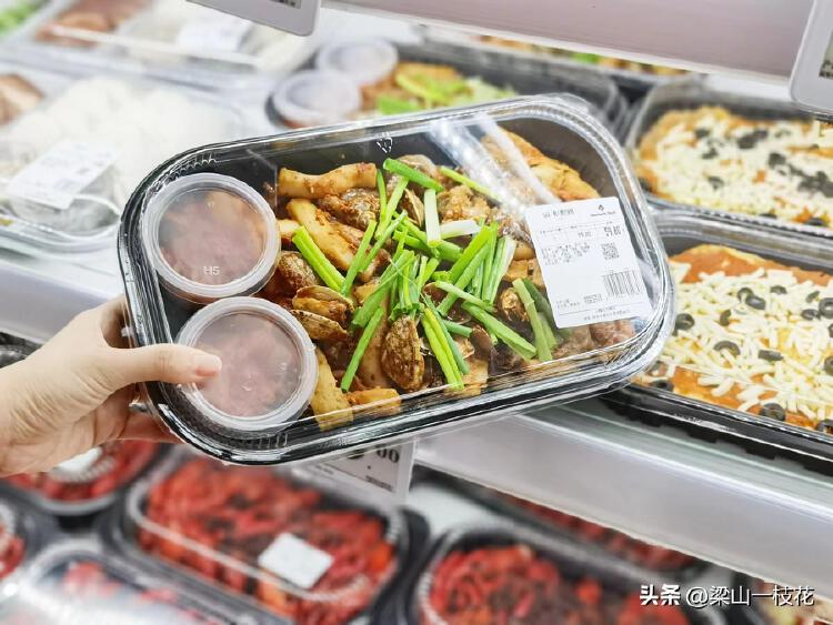 朋友备了3000元的预制菜做年货，她说过年来客就吃这些，懒得动手 | Nestia