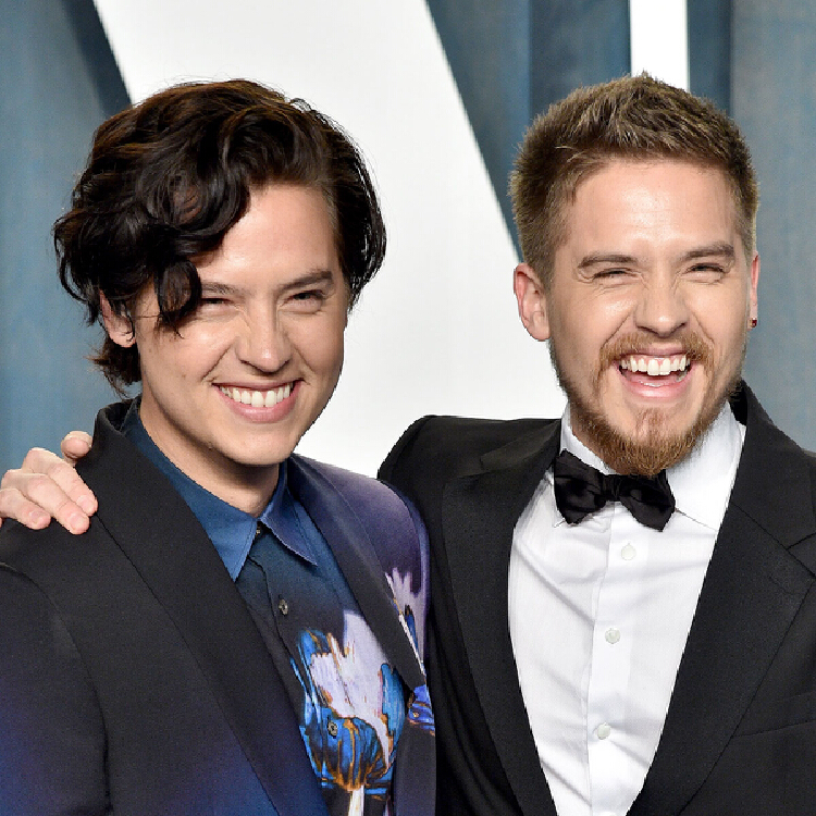 Dylan Sprouse Details "Vicious Fistfight" With Cole Sprouse on Suite ...