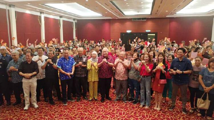 Sarawak implements various initiatives to enhance welfare of B40 group ...