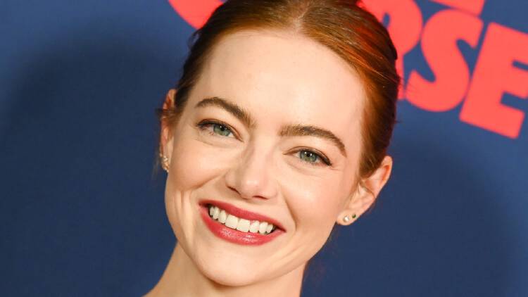 Emma Stone Wore the Color of the Year All Over Her Face at the BAFTAs ...