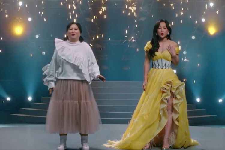 Before-and-after versions of Chinese actress Jia Ling make her new film ...