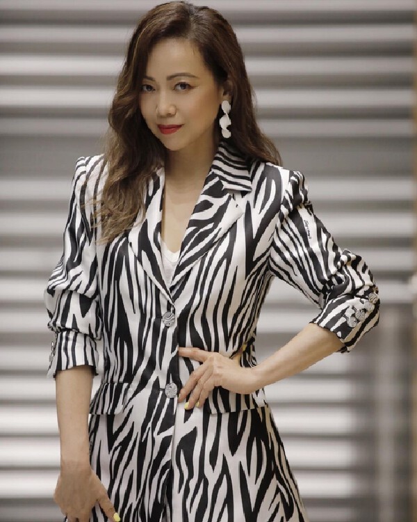 58岁万梓良旧爱生图曝光面部松弛？曾恋多位男星做第三者损形象 早前突传秘生两子 | Nestia