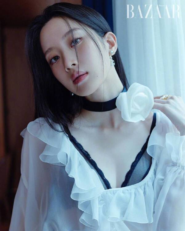 文佳煐穿薄纱透视装娇艳多姿 身姿性感魅惑超吸睛 | Nestia