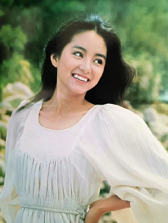 殿堂级女神比基尼照流出 | Nestia