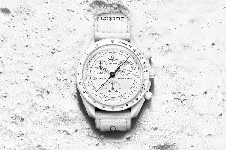 Swatch reveals the all-white Snoopy MoonSwatch ‘Mission to Moonphase’ | Nestia