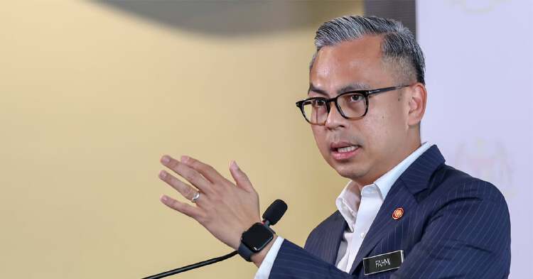 KK袜子风波｜法米：尽快平息风波 内阁同意即刻采取严厉行动 | Nestia