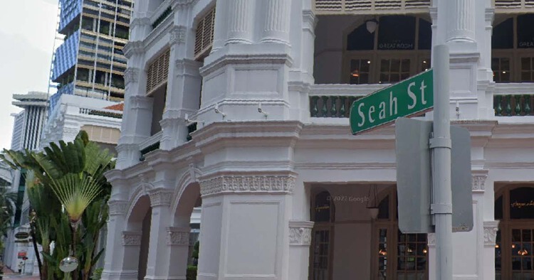 BOSS FIRES BARTENDER AFTER HE GOT TOGETHER WITH WAITRESS HE LIKES | Nestia