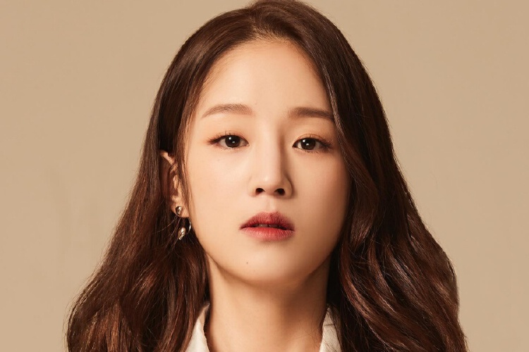 Singer Park Bo Ram Passes Away At Age Of 30 | Nestia