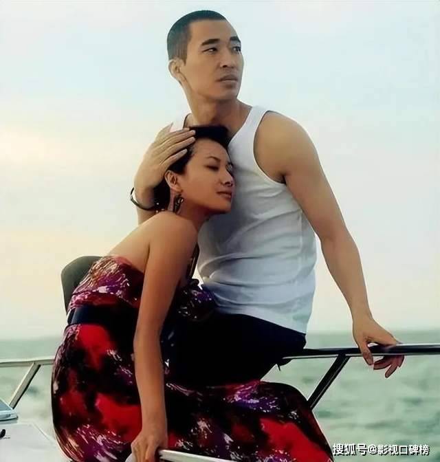 50岁徐静蕾晒美车生活日常，惬意又休闲，手摸肚子疑似怀孕 | Nestia