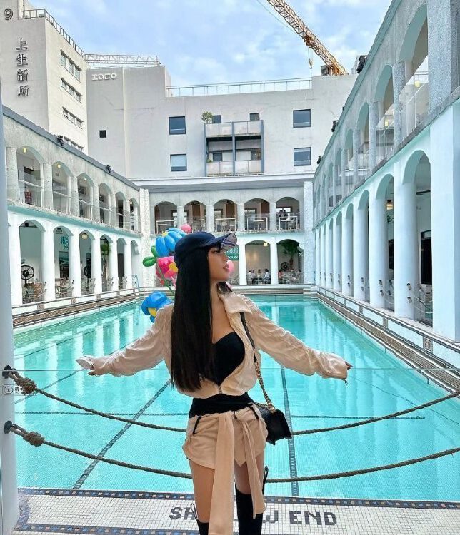 BY2妹妹晒美照！打扮火辣，五官大变认不出，自嘲背锅侠耐人寻味 | Nestia