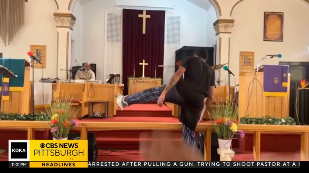 Suspect who pulled gun on pastor during livestreamed sermon charged ...