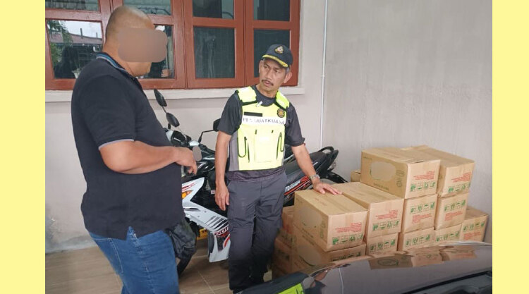 非法储存1公斤包装津贴食油 霹起总共527公斤值约1317元 | Nestia