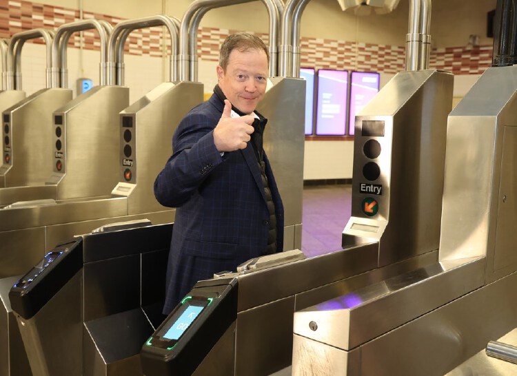 NYC transit chief Richard Davey will leave in September with no ...