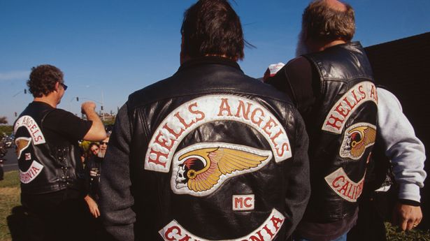 'Feared Hells Angels boss punched me in the face to show he liked my ...