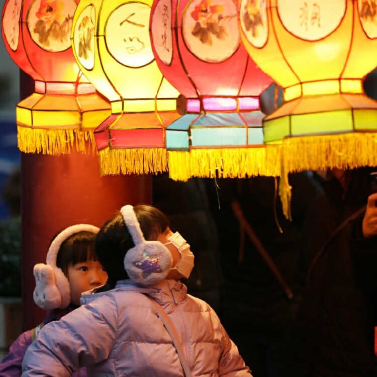 Japan’s top court rules trans woman ‘father’ of girl born after switch | Nestia