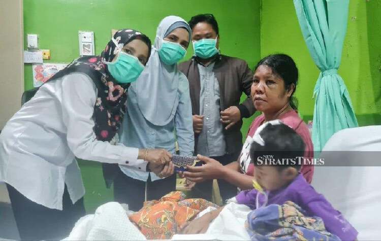 Teen in coma following JAKOA ambulance crash on Karak Highway | Nestia