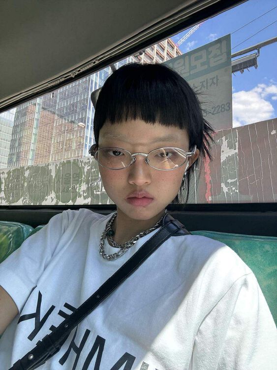 Comeback kids: 5 fashion trends from the 2000s now seen on Gen Zs | Nestia