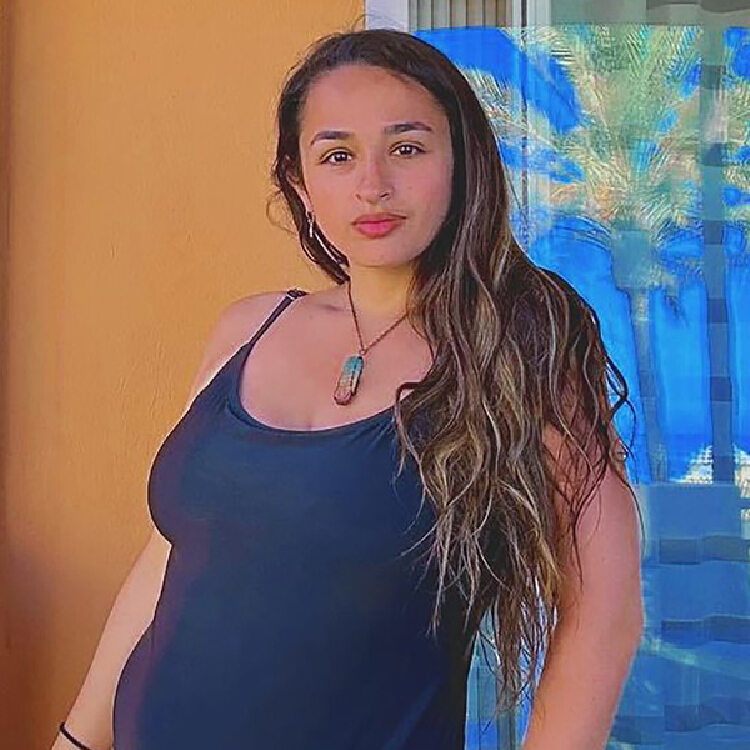 TLC Star Jazz Jennings Shares Before-and-After Photos of 100-Pound Weight Loss | Nestia