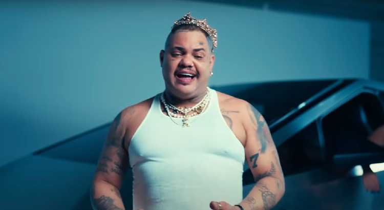 Popular reggaeton singer El Taiger in ‘very critical condition’ after ...