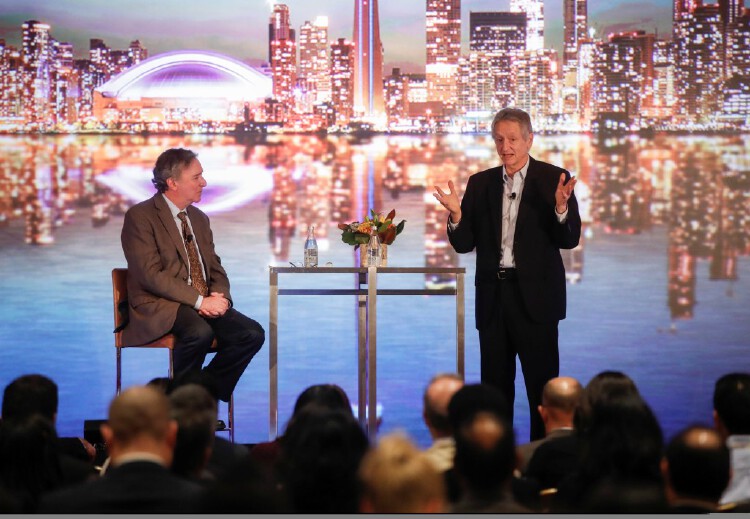 2024诺贝尔奖｜「AI教父」获物理学奖 反警告大众需防范AI发展 | Nestia