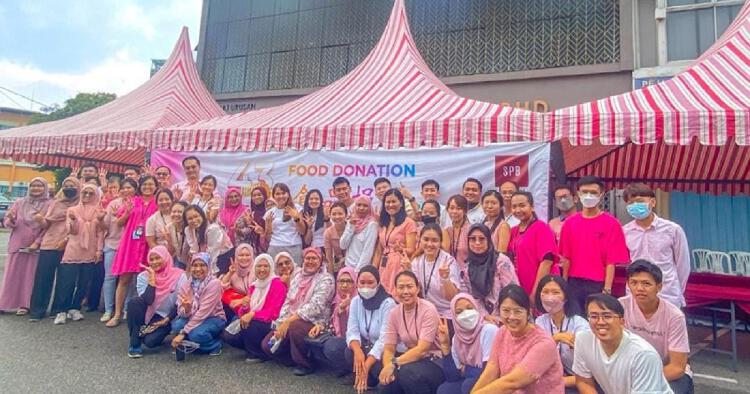 让弱势群温饱 SPB发展商派200份素食 | Nestia