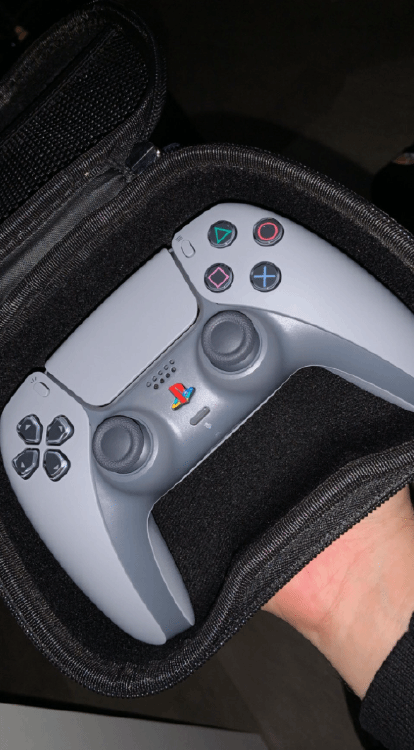 30周年限定PS5手柄正式发售！多位玩家晒超赞实拍图 | Nestia