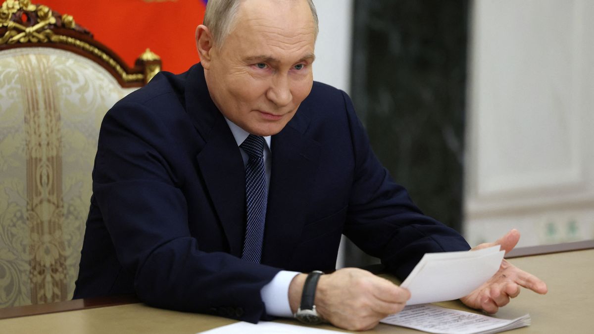 Vladimir Putin says mass production of powerful new Oreshnik ballistic ...