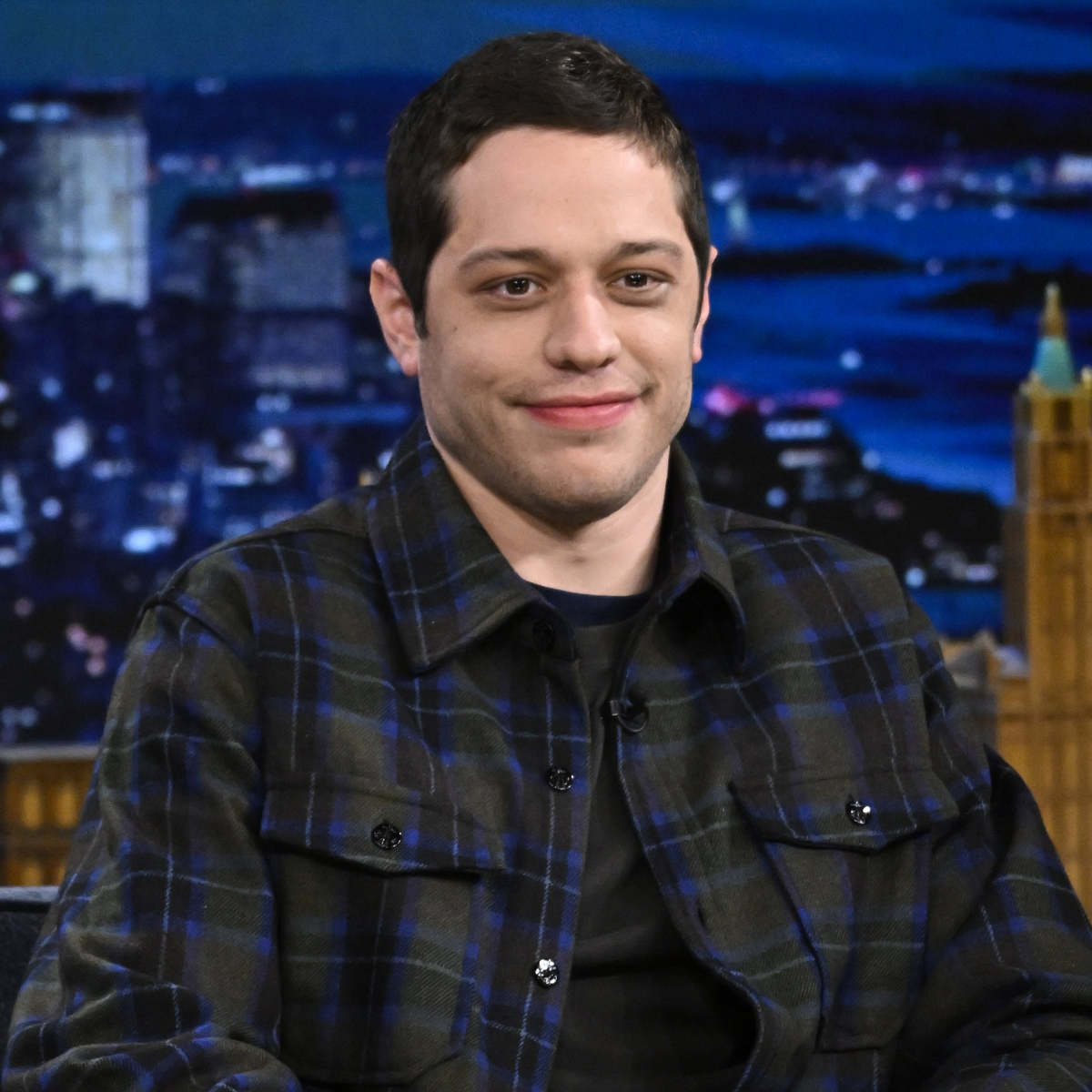 Pete Davidson Reveals New Girlfriend During PDA Trip 8 Months After ...