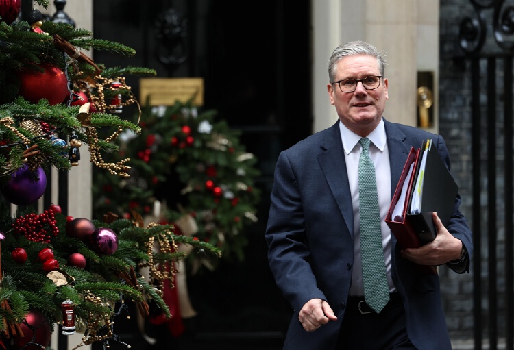 British PM Keir Starmer’s brother dies aged 60 | Nestia