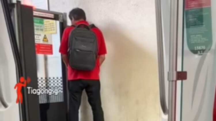 Police investigating after man spotted urinating at Tanah Merah MRT station | Nestia