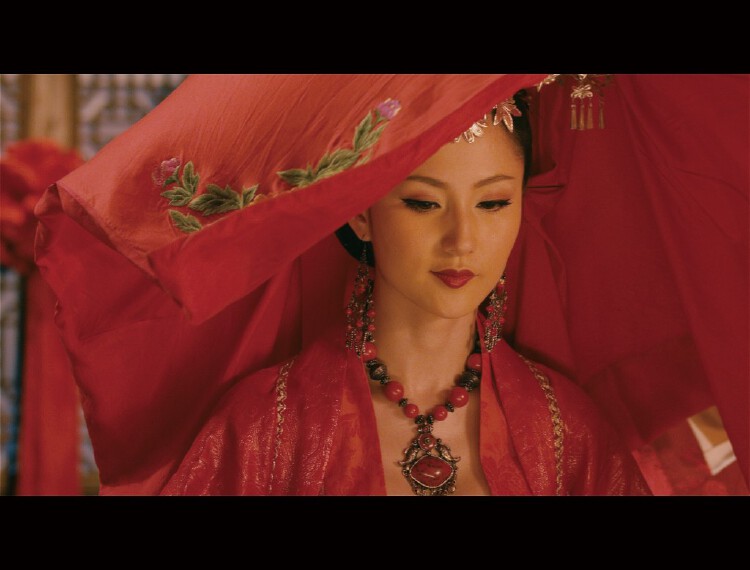 《3D肉蒲团》三级片女星激罕现身！形象突变晒警服仙气照 家势显赫爸爸曾当法官 | Nestia