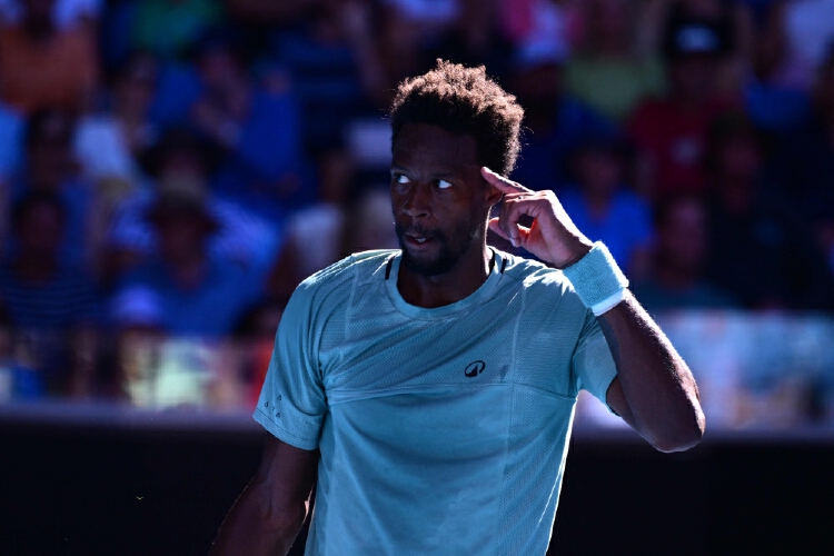 Swiatek destroys Raducanu, Monfils stuns Fritz at Australian Open | Nestia