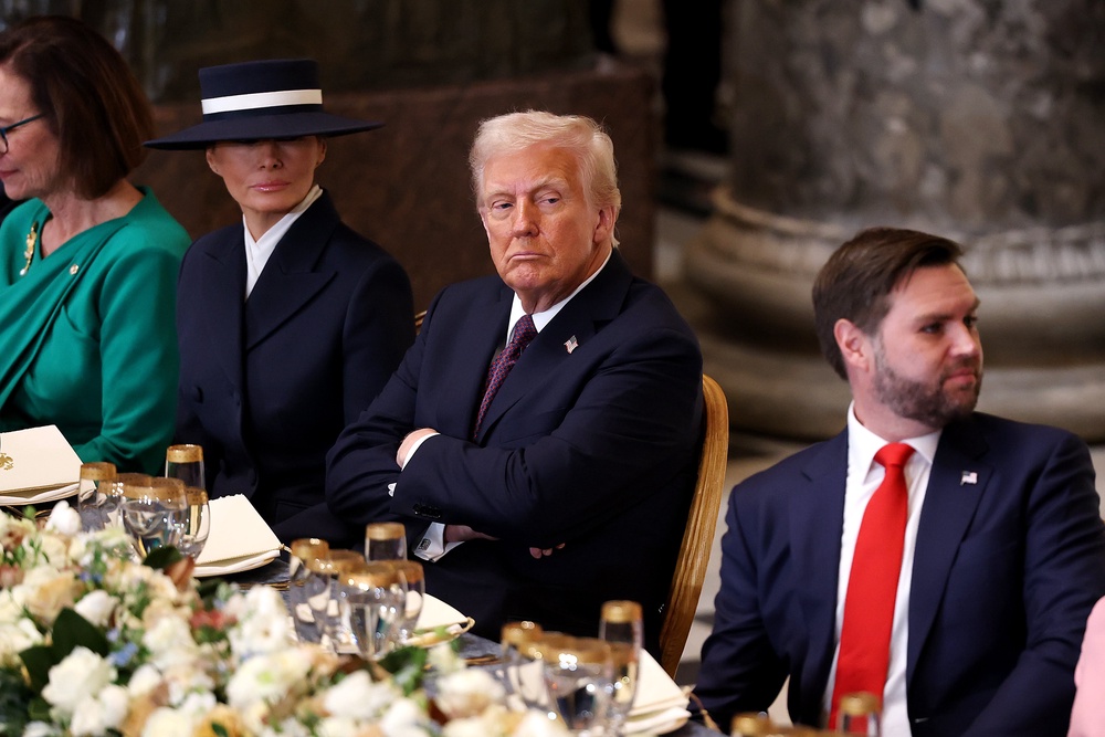 Donald Trump compared to Rosa Parks by congressman on Martin Luther ...