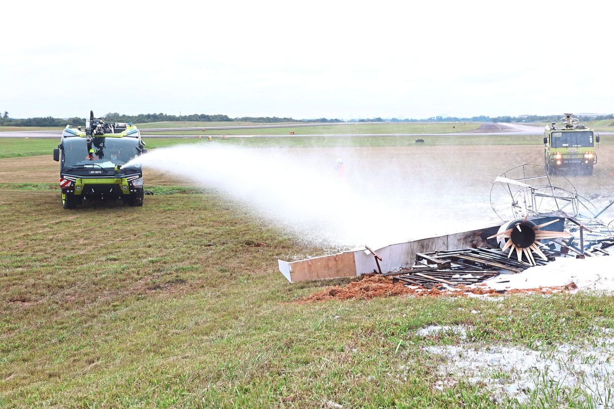 Emergency plan drill held at Senai airport | Nestia