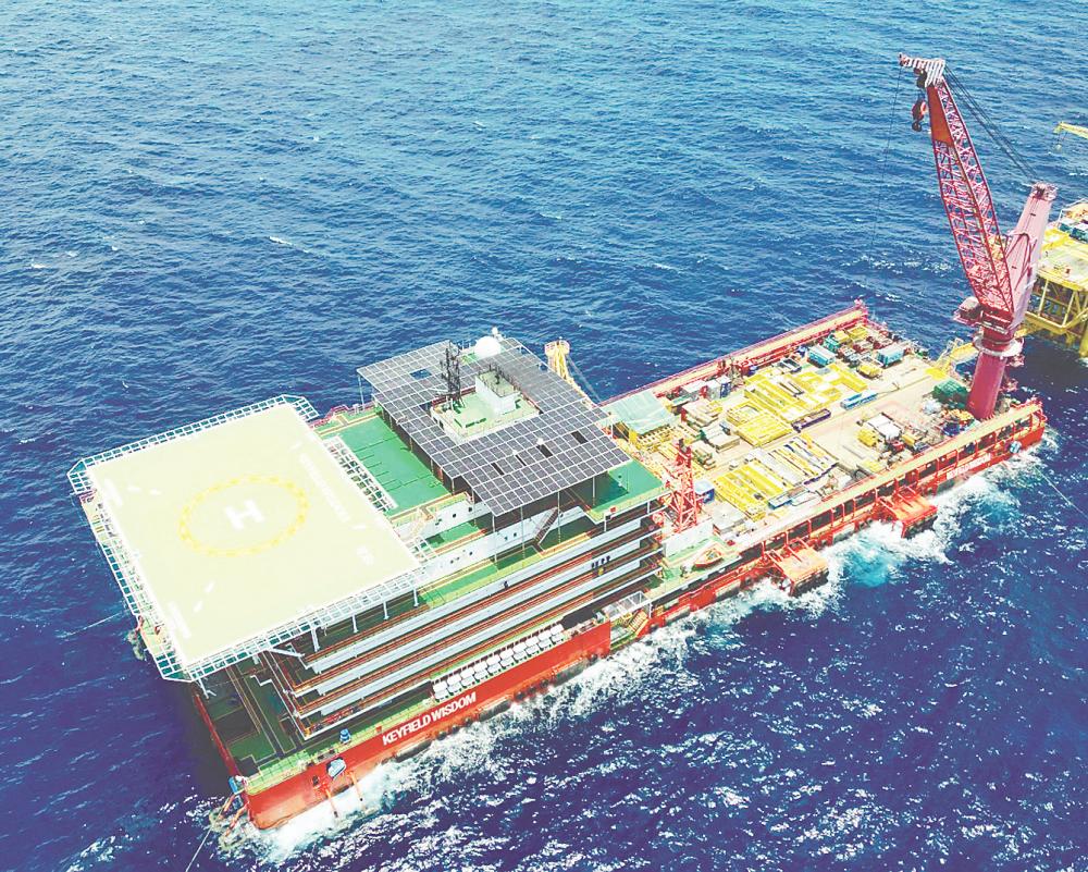 Keyfield completes solar PV system on work barge | Nestia