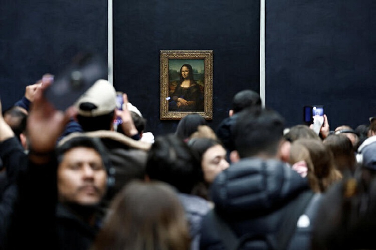 Mona Lisa to get her own room as overcrowded Louvre expands | Nestia