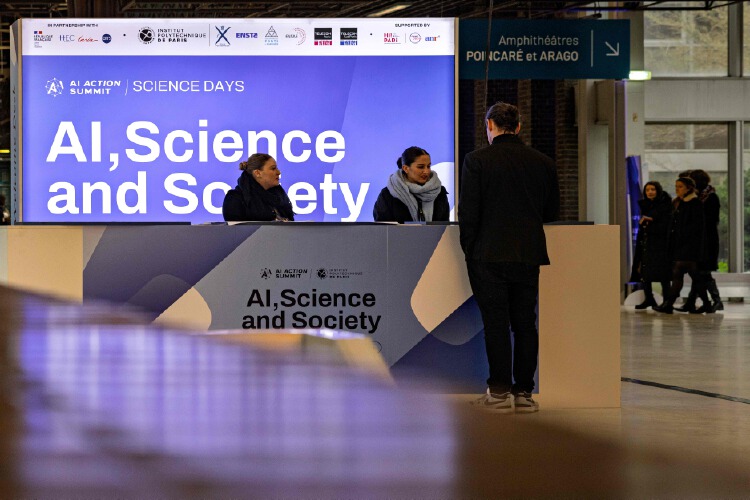 Experts call for regulation to avoid ‘loss of control’ over AI | Nestia